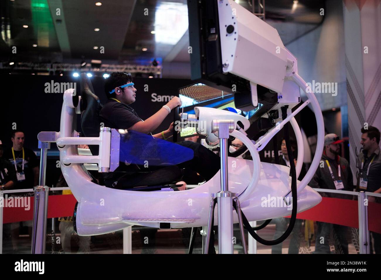 Jose Velazquez tries out the Ford Mustang simulator at the ...
