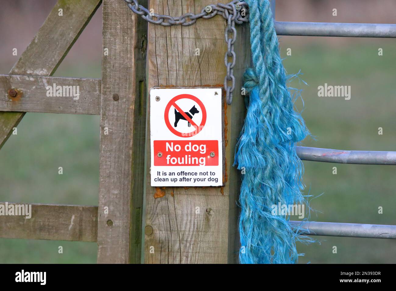 Fouling of land hi-res stock photography and images - Alamy