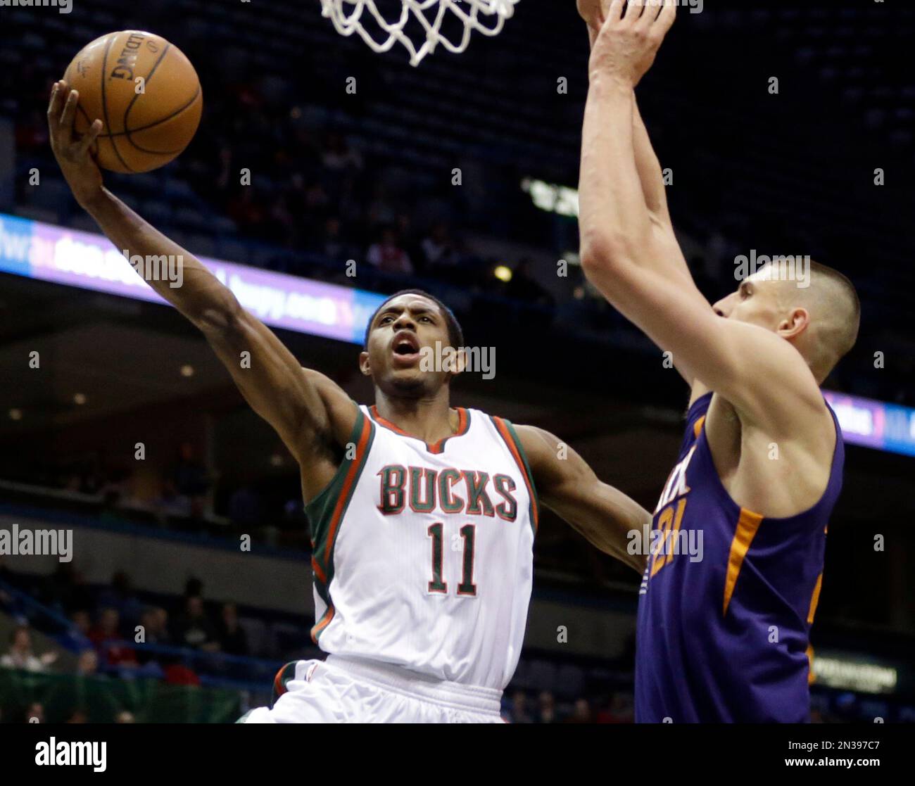 Milwaukee Bucks' Brandon Knight shoots a layup against Phoenix Suns ...