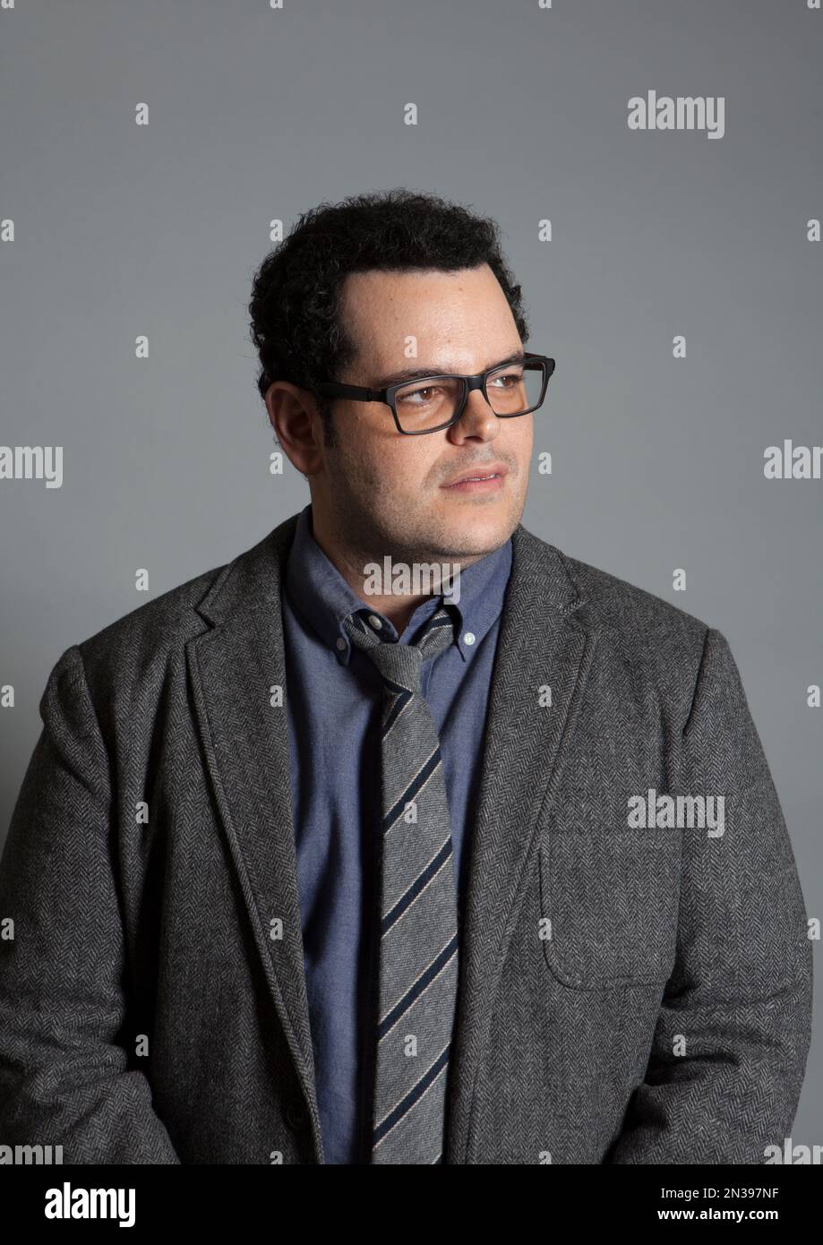 Actor Josh Gad poses for a portrait in the promotion of "The Wedding ...