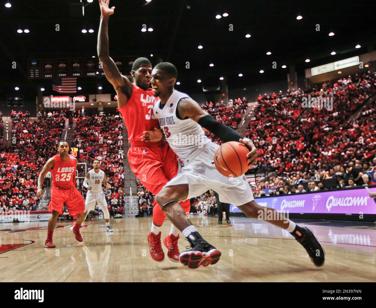 San Diego State forward Winston Shepard drives the baseline against New ...