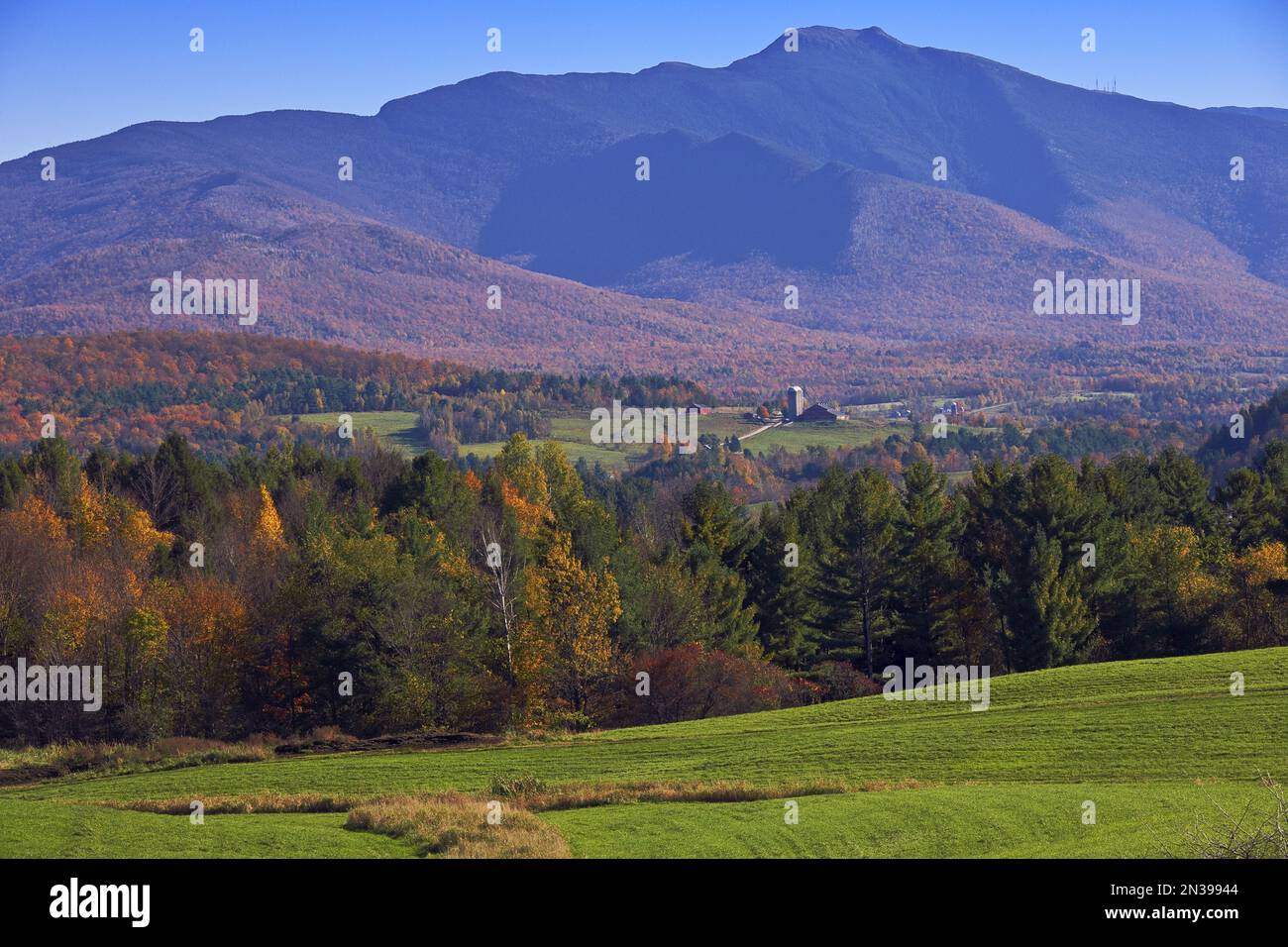 Mount Mansfield, Cambridge, Vermont, USA Stock Photo - Alamy
