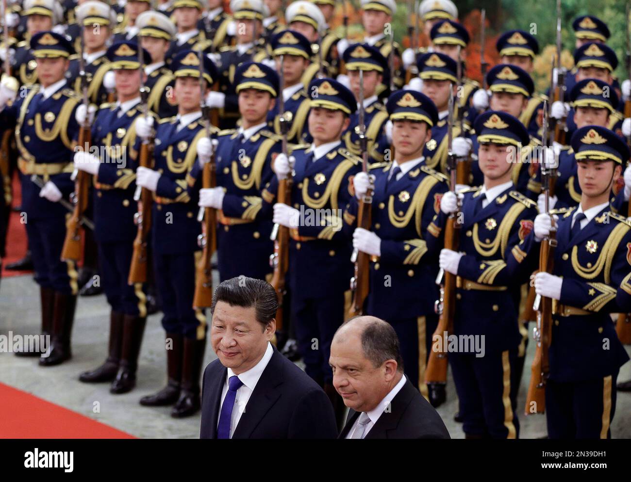Costa Rica's President Luis Guillermo Solis, right, and Chinese ...