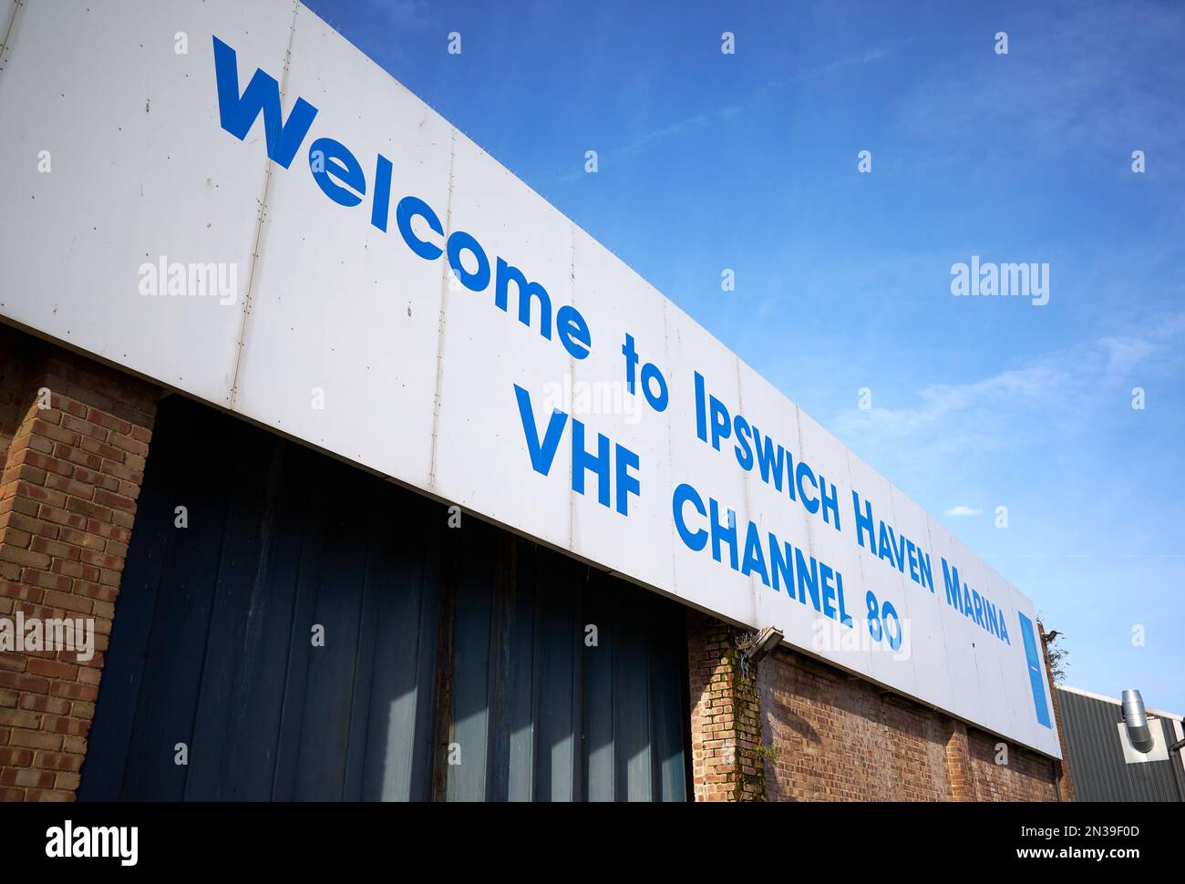 Welcome sign at Ipswich marina, Suffolk, UK Stock Photo - Alamy