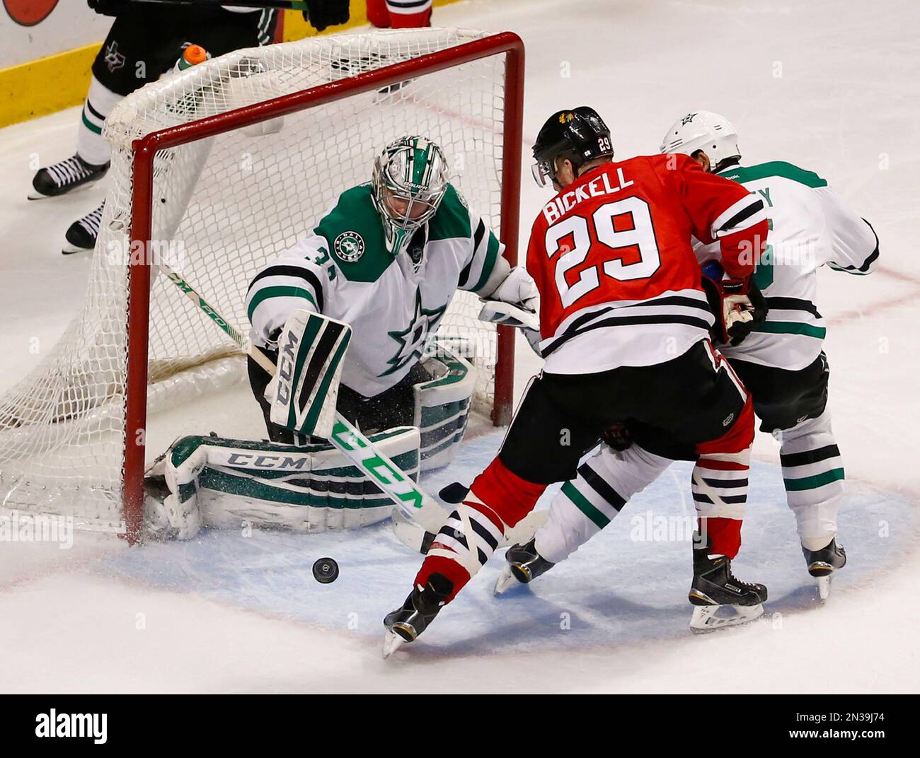 Chicago Blackhawks left wing Bryan Bickell (29) tries to score against ...