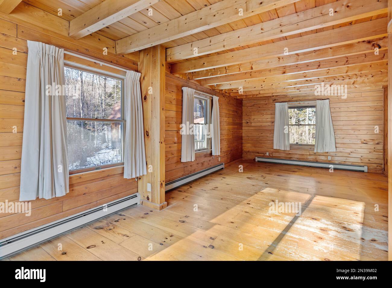 An interior of an empty room in a wooden house Stock Photo - Alamy