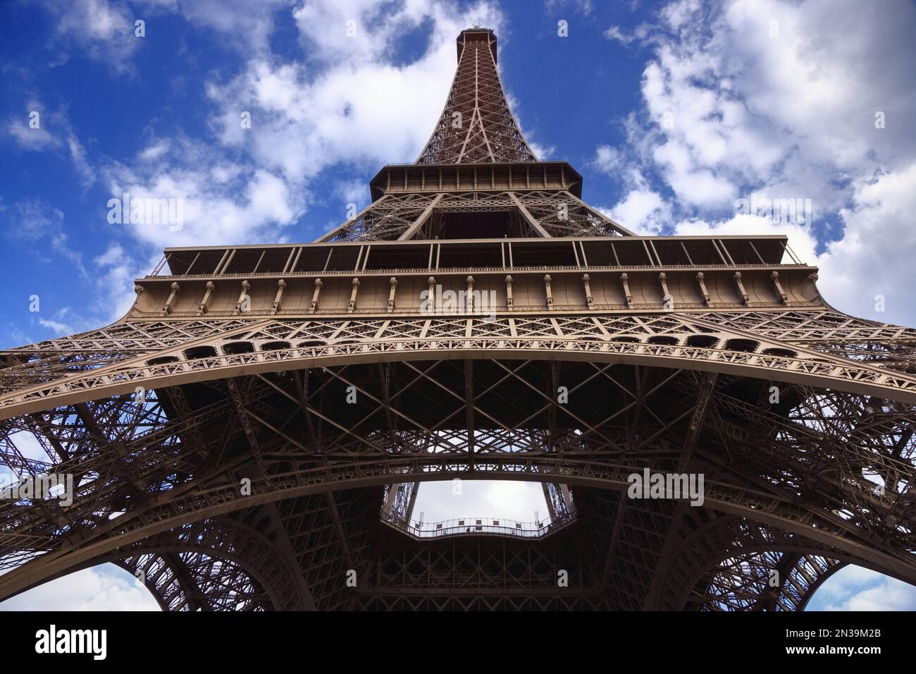 Eiffel tower bottom detail hi-res stock photography and images - Alamy