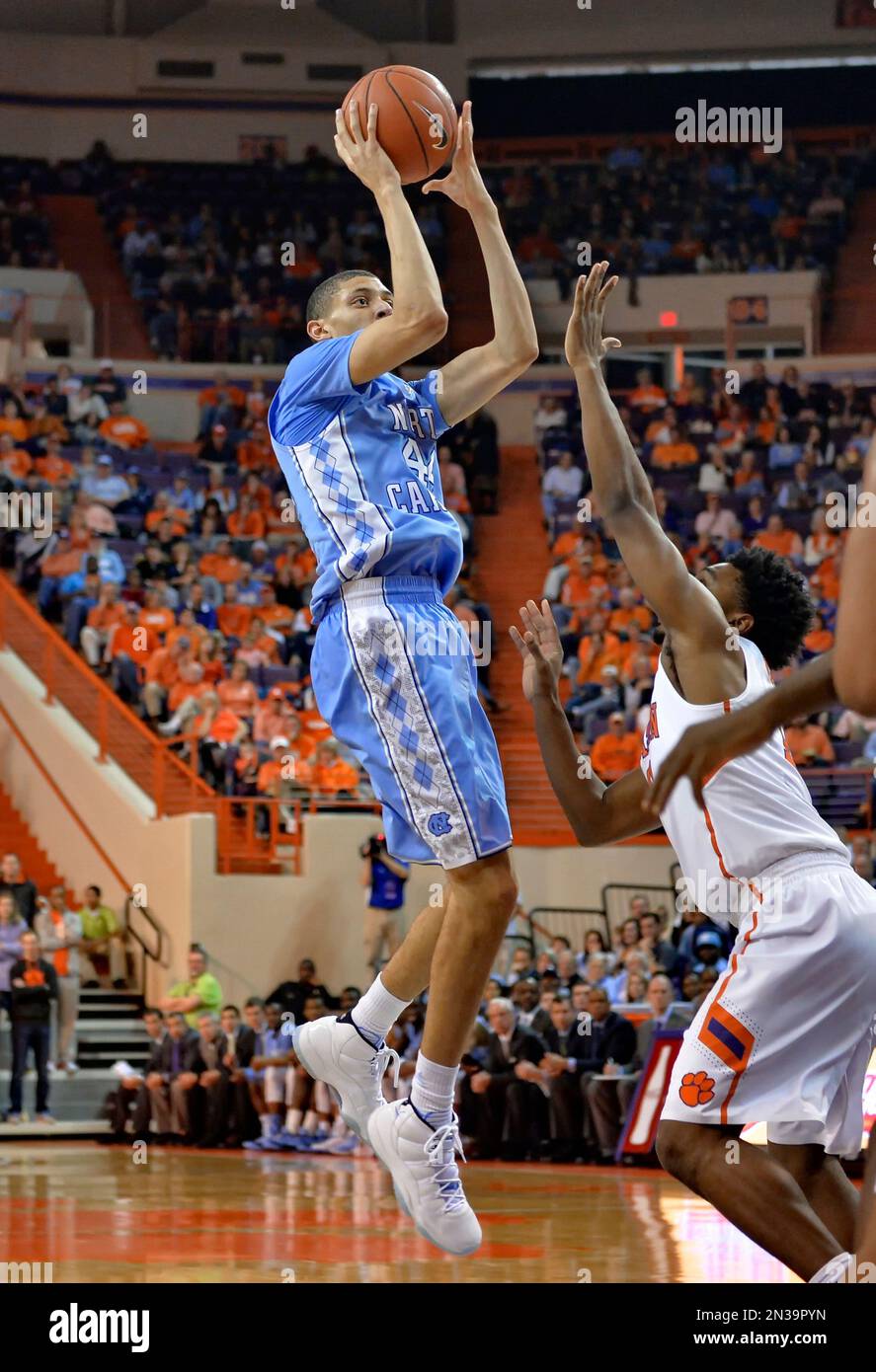 North Carolina's Riley McGillian shoots a jumper as Clemson's Gabe ...