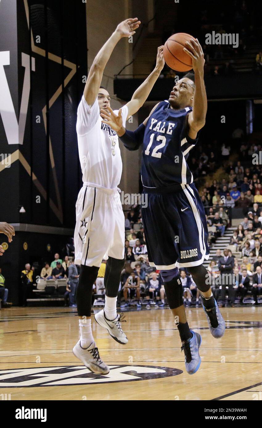 Yale guard Armani Cotton (12) drives against Vanderbilt's Matthew ...