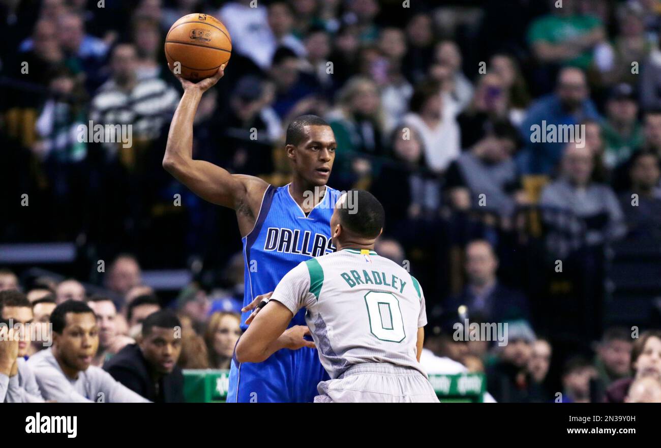 Dallas Mavericks guard Rajon Rondo (9) looks to pass during the first ...