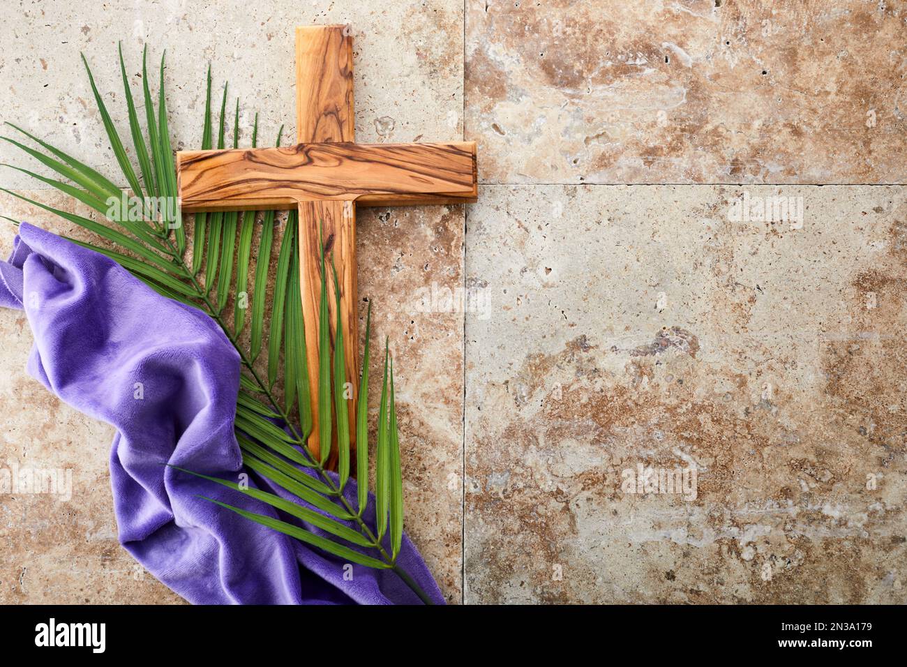 Lent season, Holy week and Good friday concept. Palm leave and cross on ...