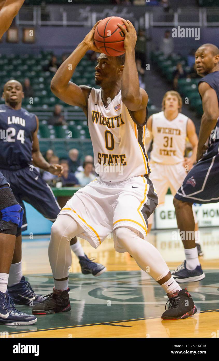 Wichita State forward Rashard Kelly (0) looks for a teammate to pass to ...