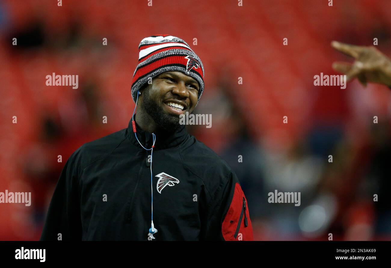 Atlanta Falcons wide receiver Devin Hester warms up before the first ...