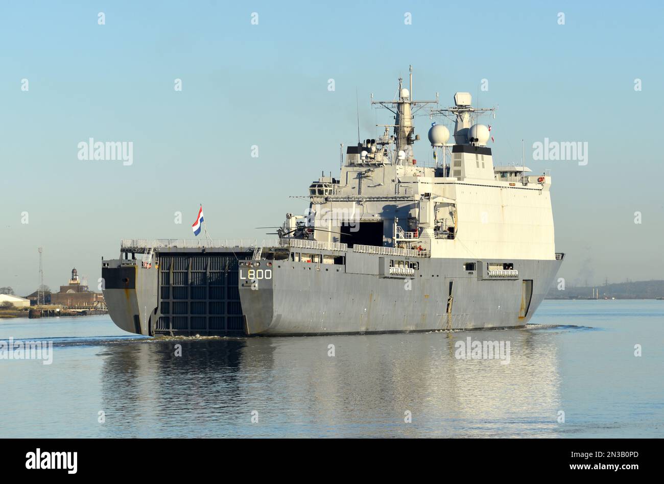 Enjoying the calm good weather on the River Thames Royal Netherlands ...