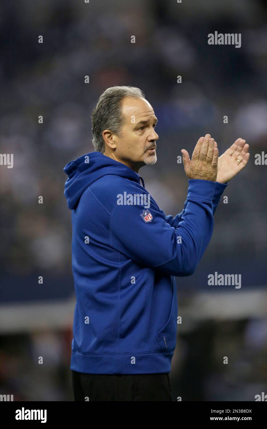 Indianapolis Colts head coach Chuck Pagano motivates his team during ...
