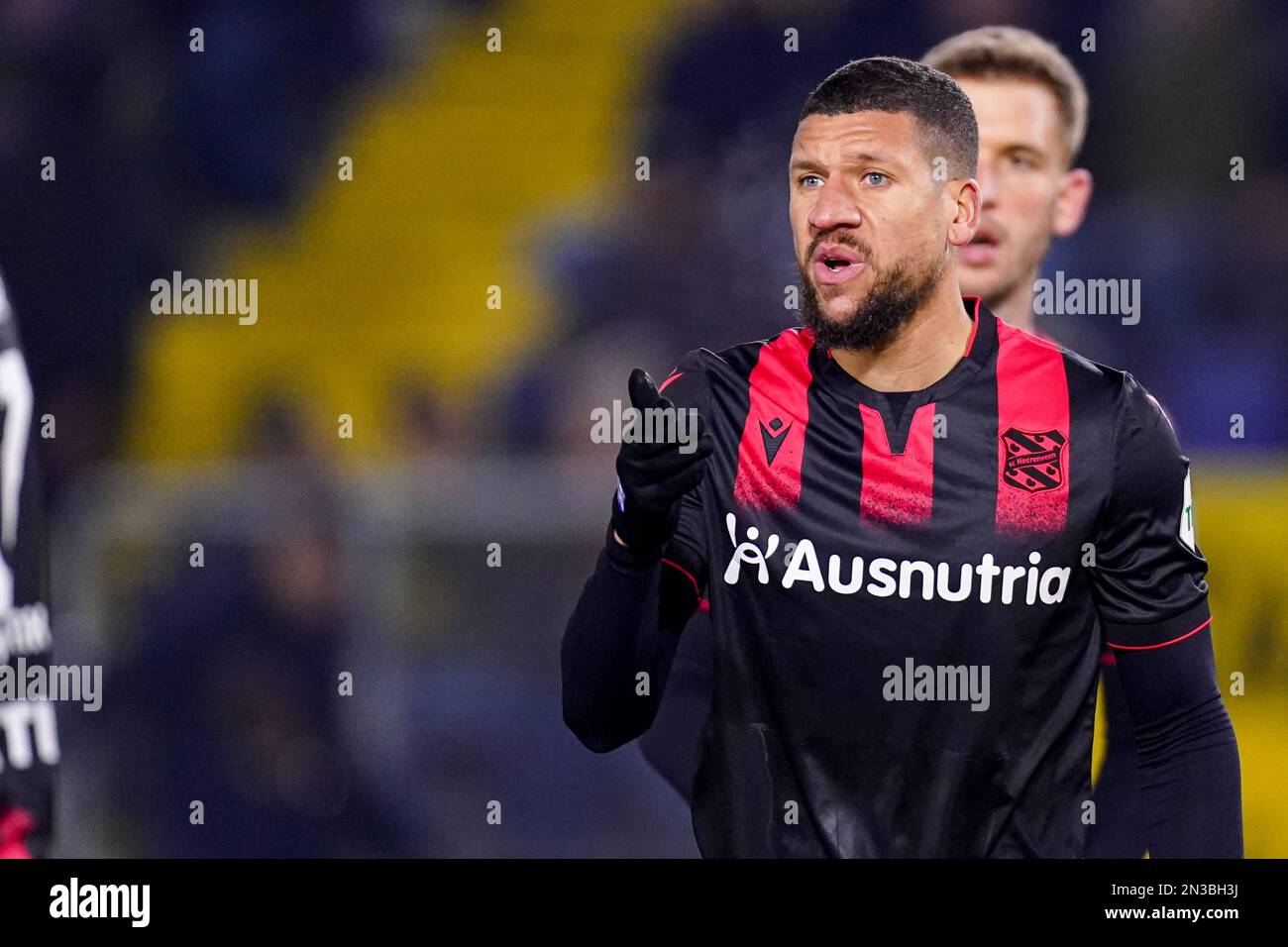BREDA, NETHERLANDS - FEBRUARY 7: Jeffrey Bruma of sc Heerenveen ...