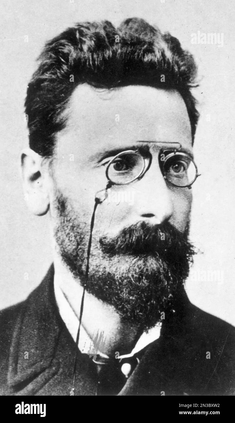 Joseph Pulitzer (1847 – 1911) Hungarian-American politician and ...