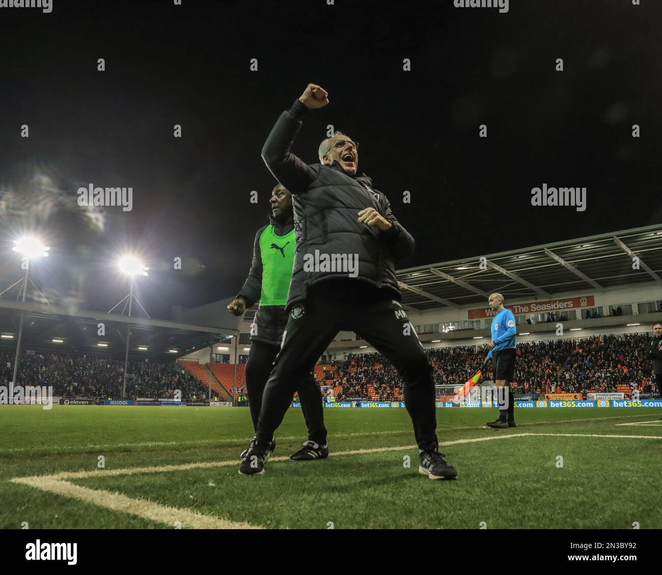Mick McCarthy manager of Blackpool celebrates Josh Bowler #11 of ...