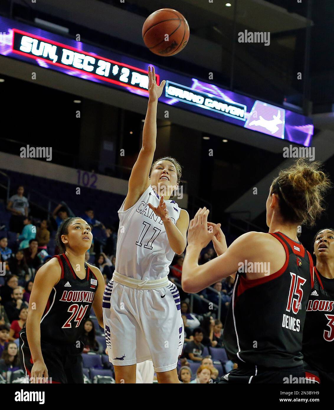 Grand Canyon guard Madison Craig (11) shoots during the second half of ...