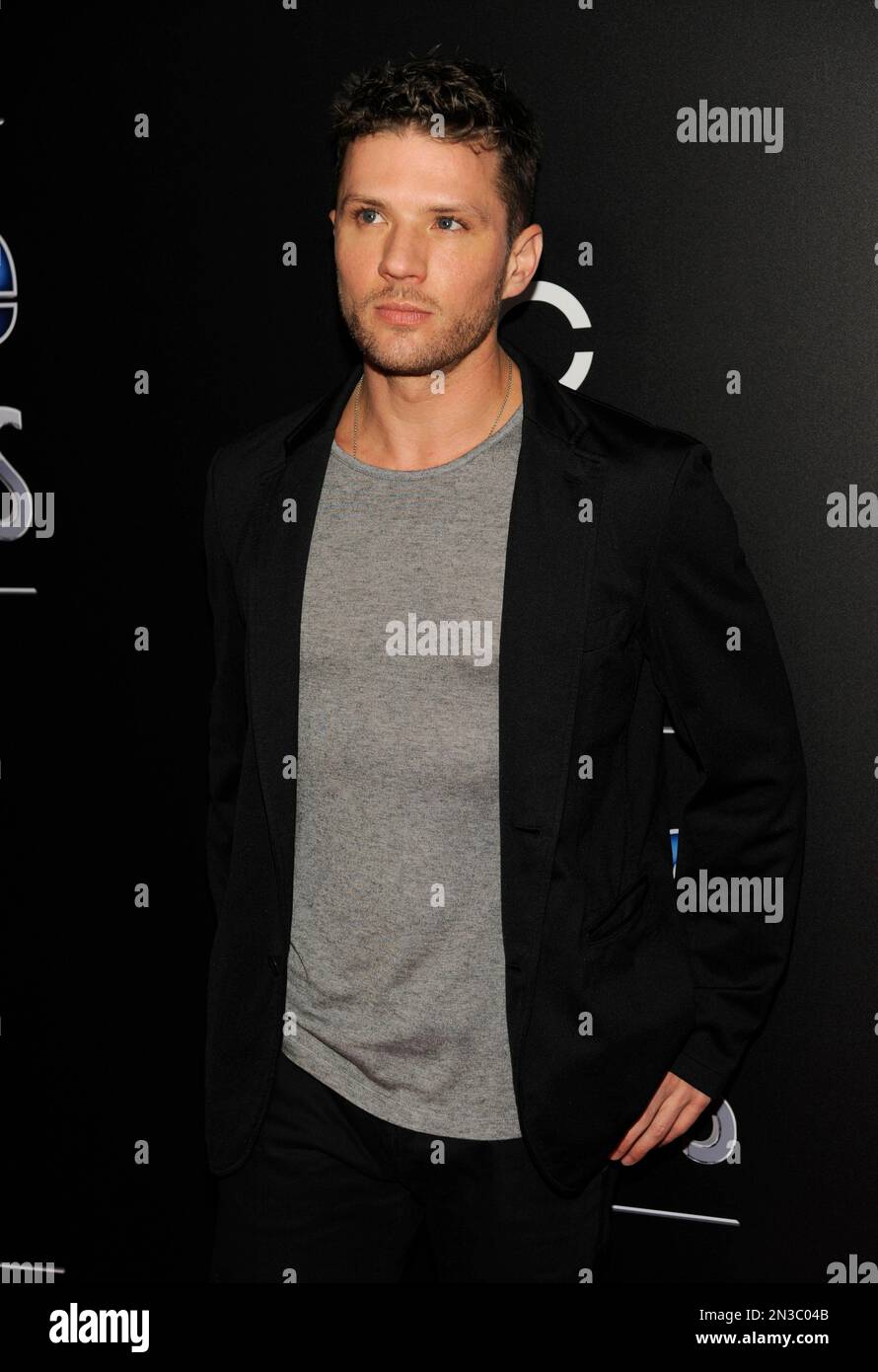 Ryan Phillippe arrives at The People Magazine Awards at the Beverly ...