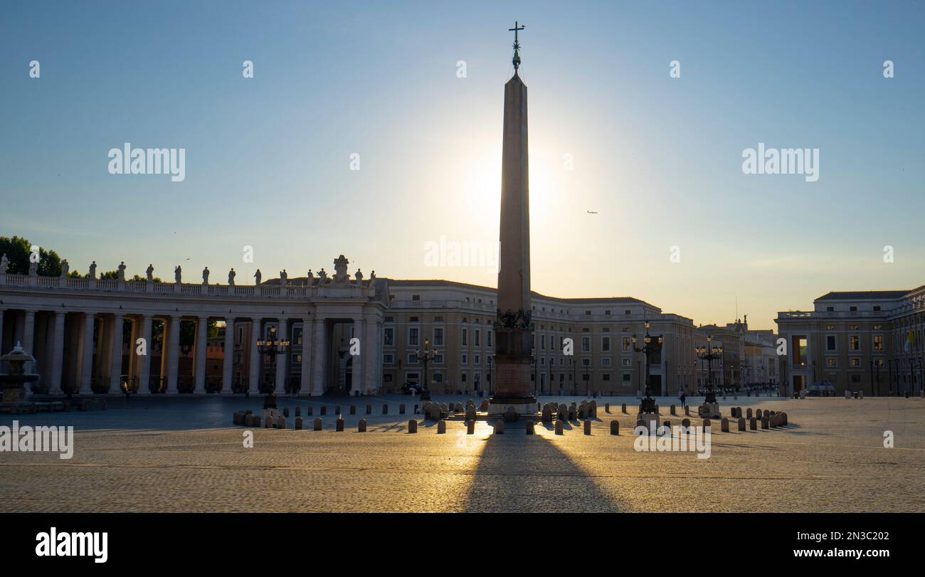Silhouette of the Vatican Obelisk in St Peter's Square at the Basilica ...