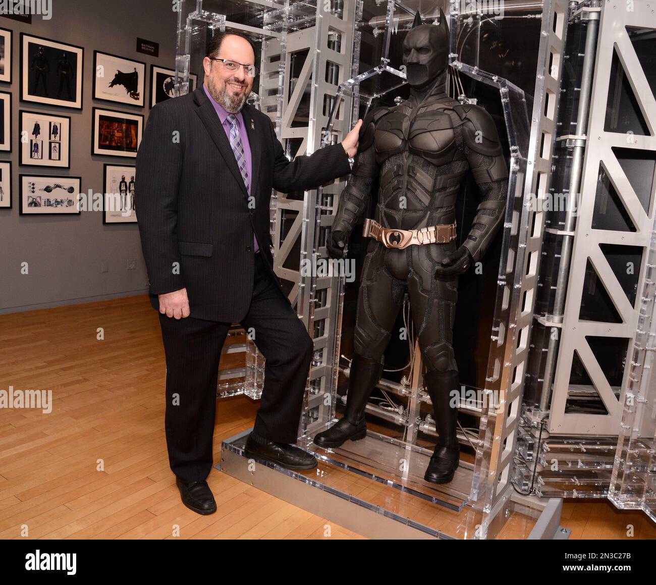IMAGE DISTRIBUTED FOR WARNER BROS VIP STUDIO TOUR - Burbank Mayor Dr ...