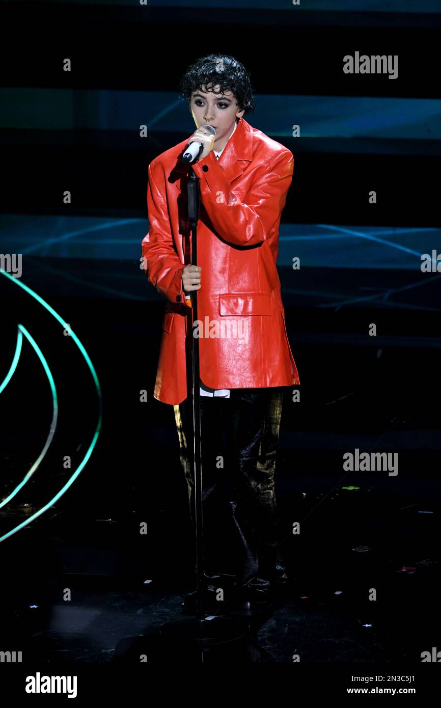 Sanremo, 73rd Italian Song Festival, First Episode. The singers. In the ...