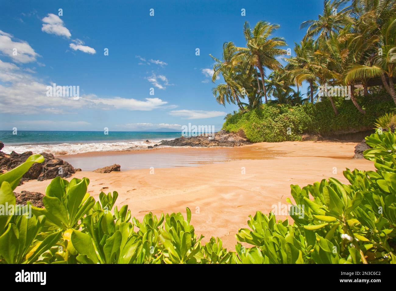 Small, sandy Chang's Beach near Po'olenalena Beach with oceanfront ...