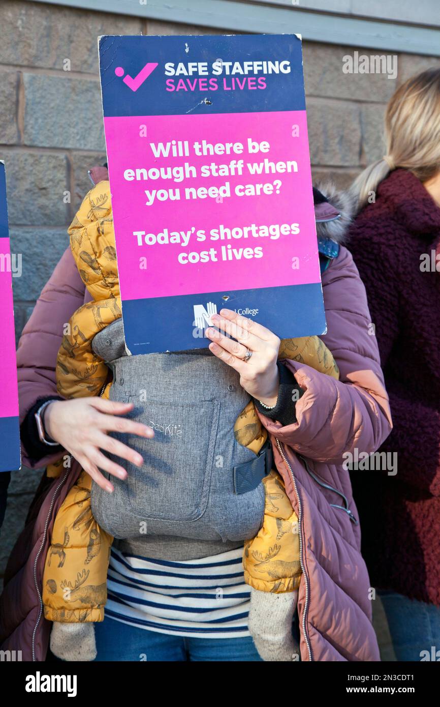 Nurses on the picket line outside Sheffield Children's Hospital, 6th ...