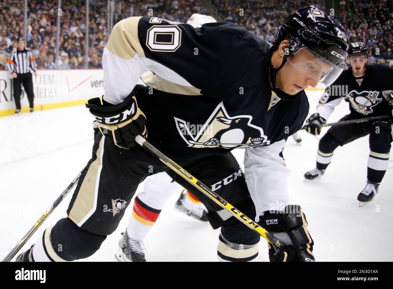 Pittsburgh Penguins' Rob Klinkhammer (20) skates during the second ...