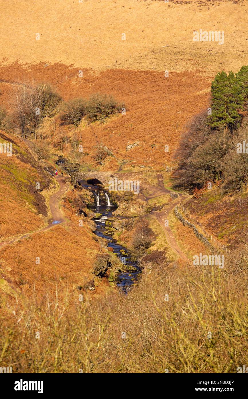 Packhorse bridge over the river Dane at the Three Shires Head on Axe ...