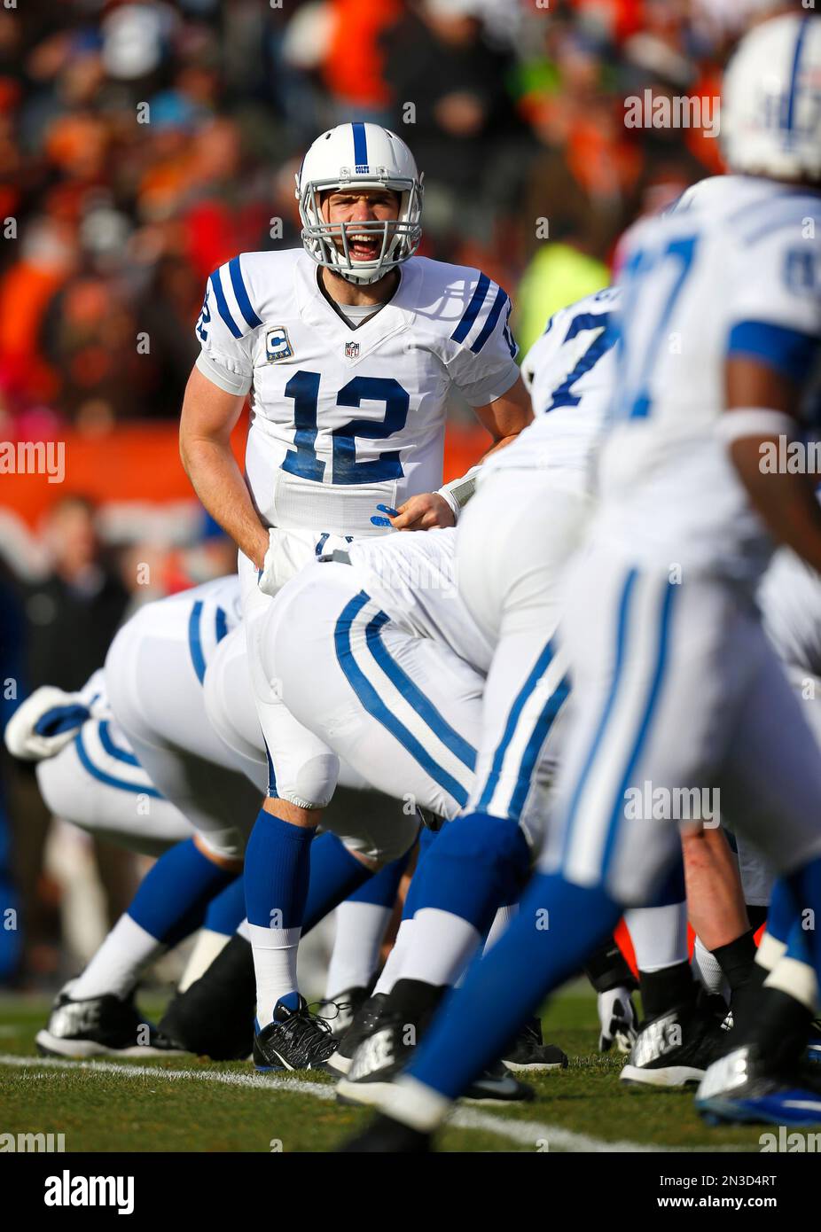 Indianapolis Colts quarterback Andrew Luck (12) yells out a play ...
