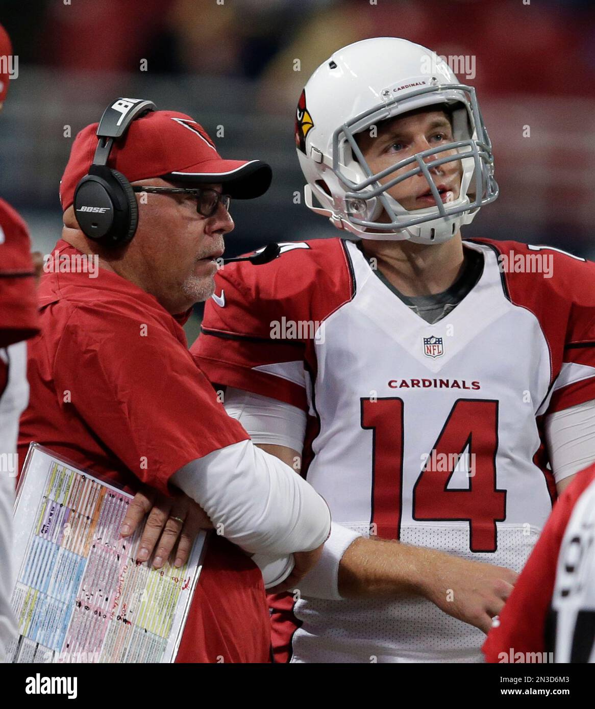 Arizona Cardinals head coach Bruce Arians talks with quarterback Ryan ...