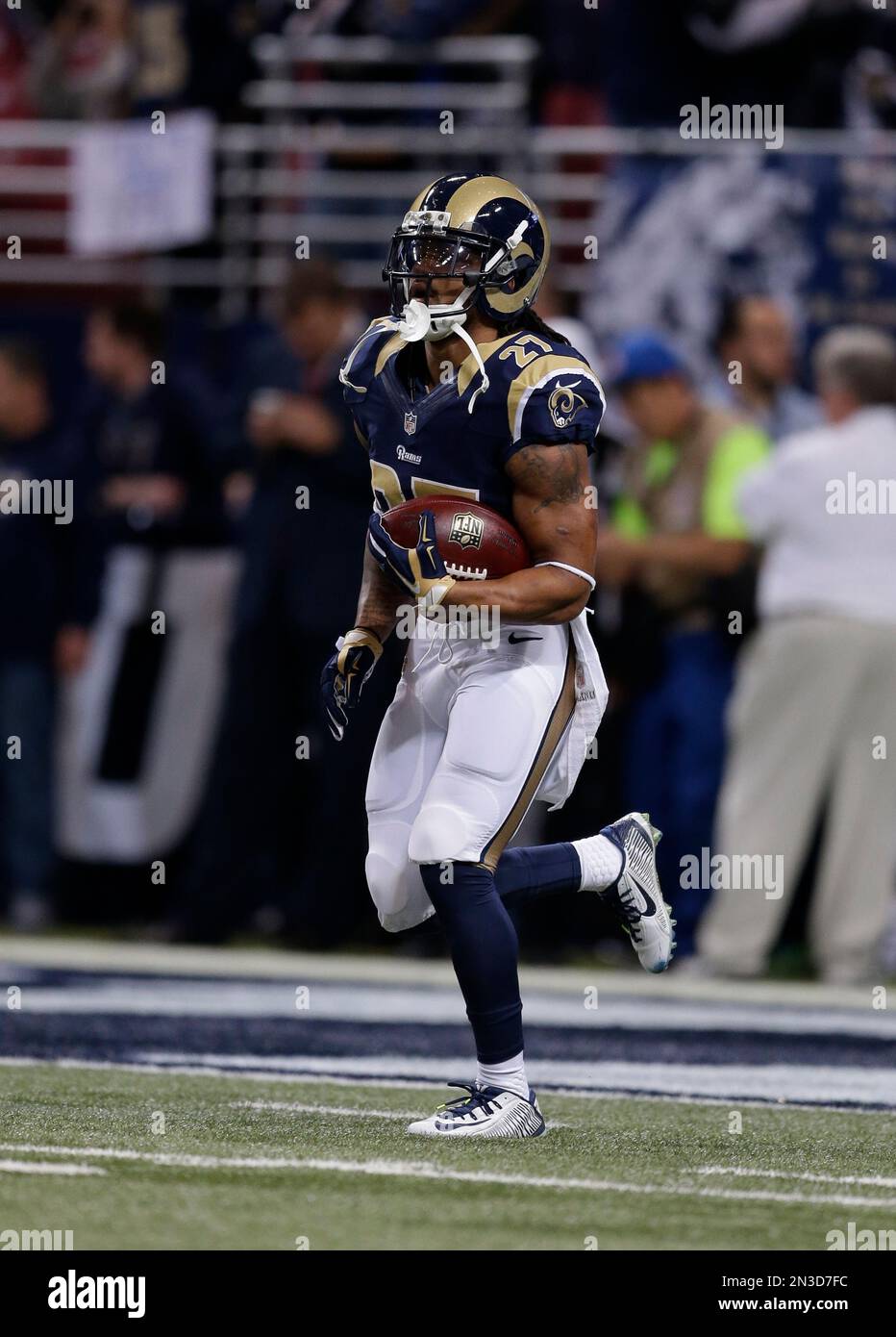 St. Louis Rams running back Tre Masonruns before the start of an NFL ...
