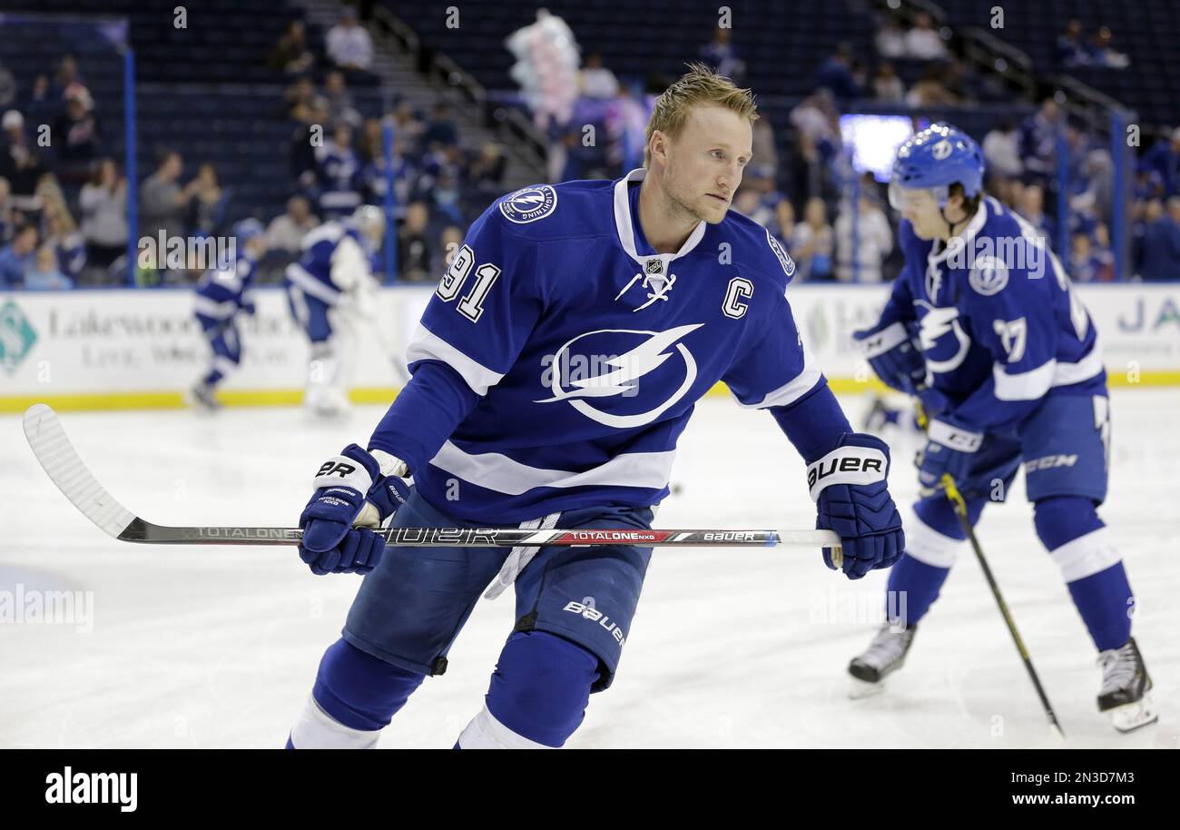 Tampa Bay Lightning center Steven Stamkos (91) before an NHL hockey ...