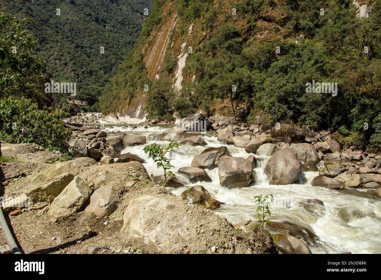 Andes mountain amazon river hi-res stock photography and images - Alamy