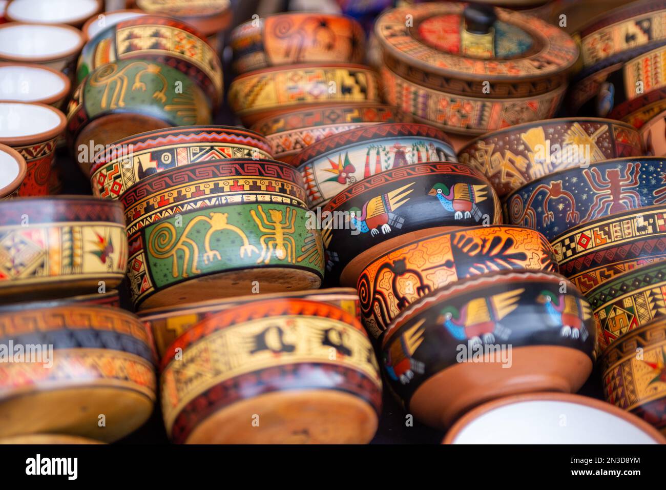 Traditional pottery, peru hi-res stock photography and images - Alamy