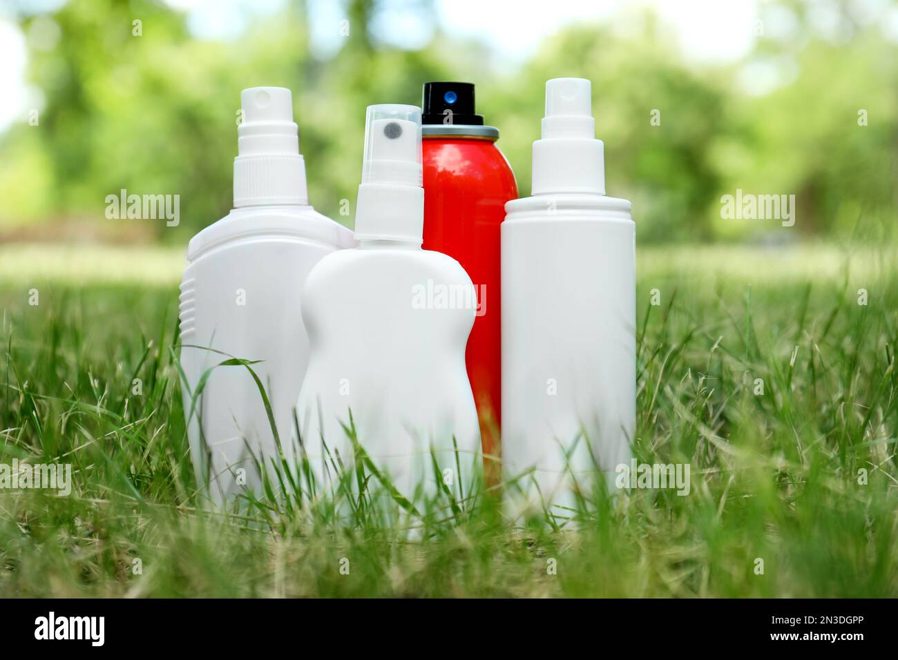 Bite plastic bottles hi-res stock photography and images - Alamy