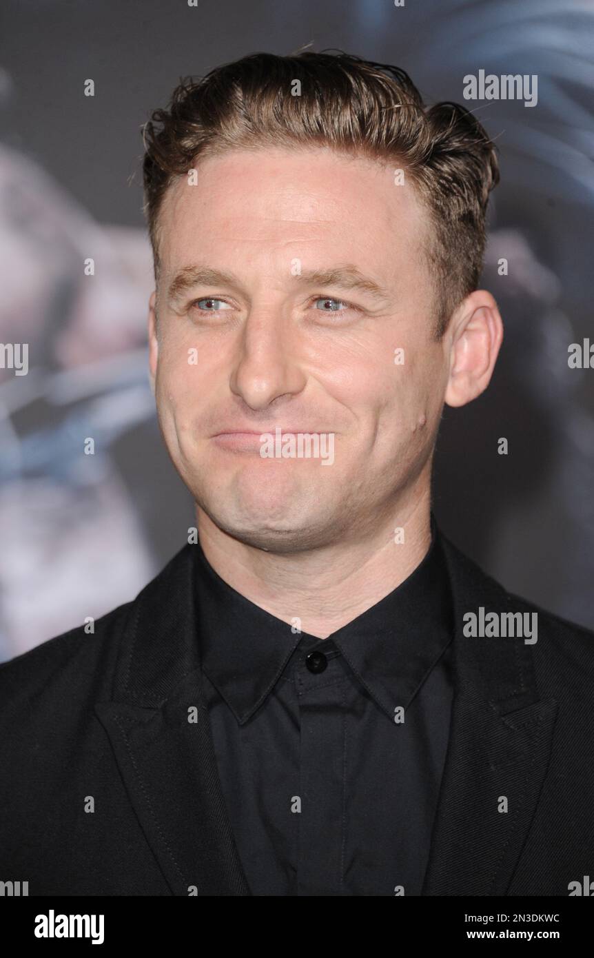 Dean O'Gorman arrives at the Los Angeles premiere of The Hobbit: The ...