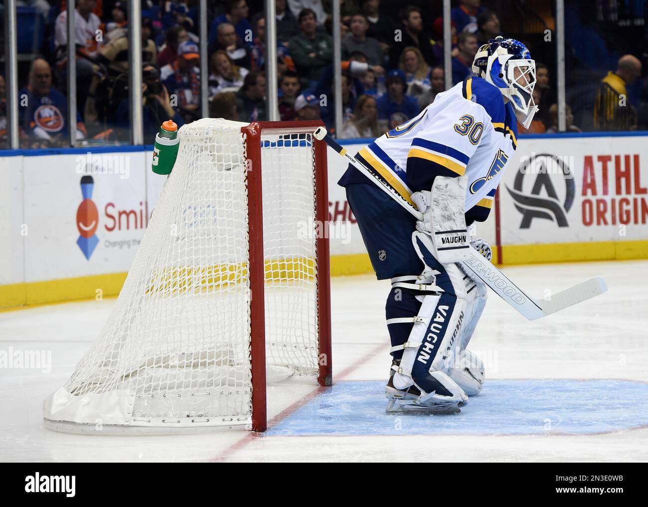 St. Louis Blues new goalie Martin Brodeur (30) guards the net during an ...