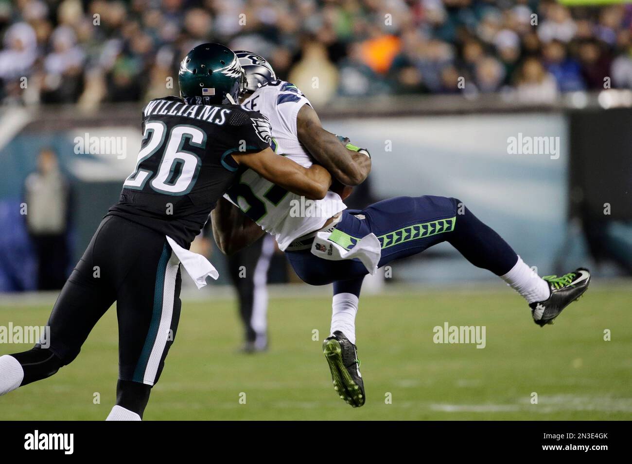 Seattle Seahawks' Ricardo Lockette is hit by Philadelphia Eagles' Cary ...