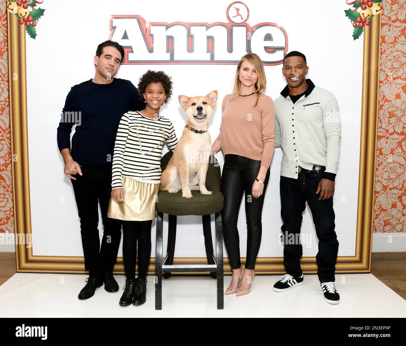 The cast of "Annie" poses, from left, Bobby Cannavale, Quvenzhané ...