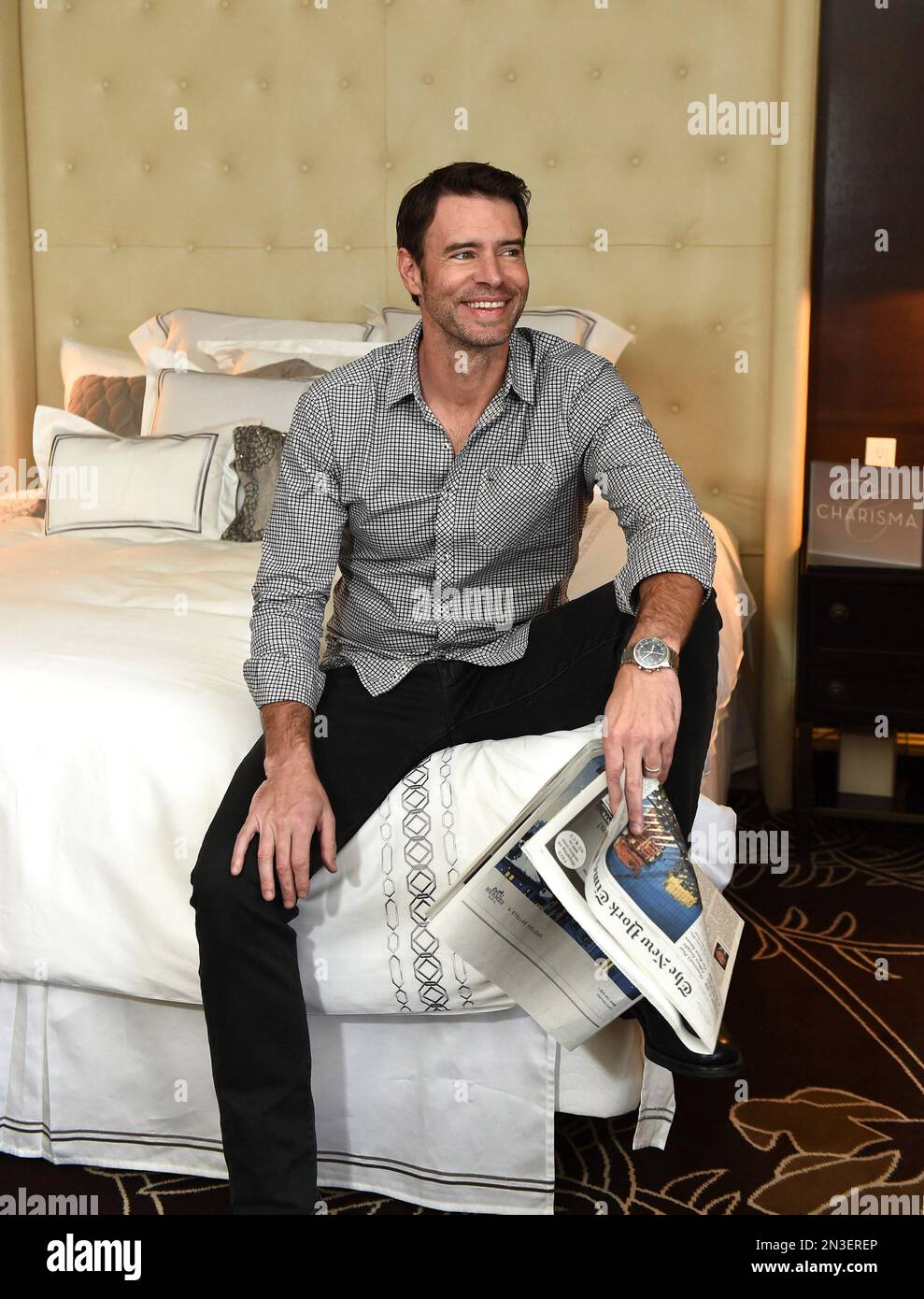 Heartthrob Scott Foley hosts Charisma's Breakfast in Bed to celebrate ...