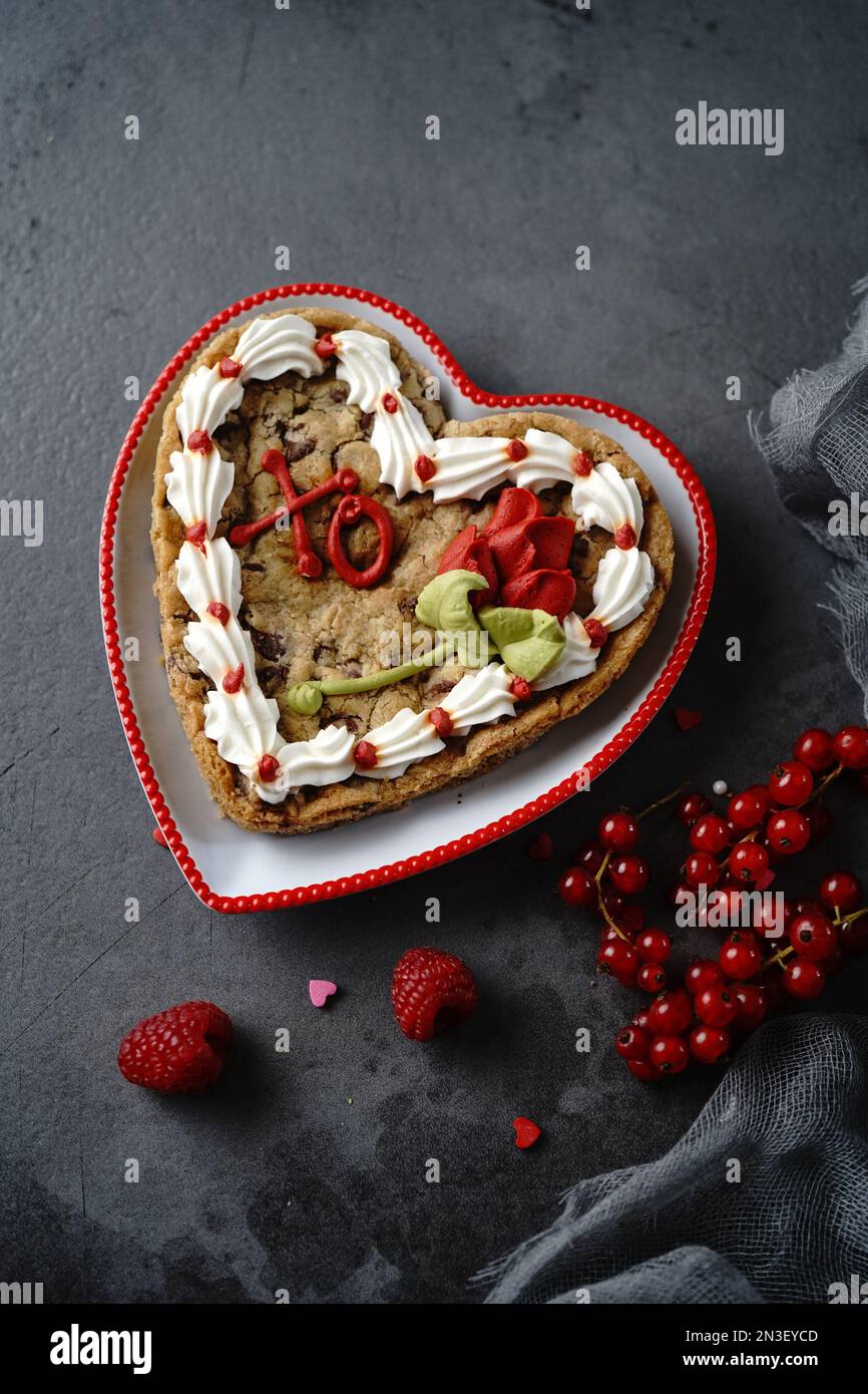 Heart shaped frosted chocolate chip cookie | Valentine heart cookie ...