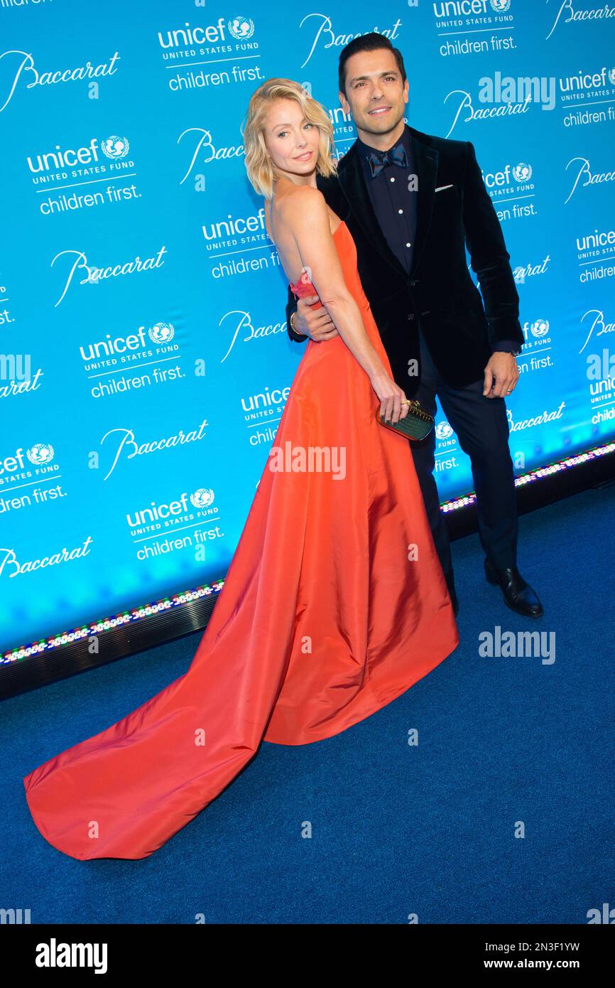 Kelly Ripa and Mark Consuelos attend the Tenth Annual UNICEF Snowflake ...