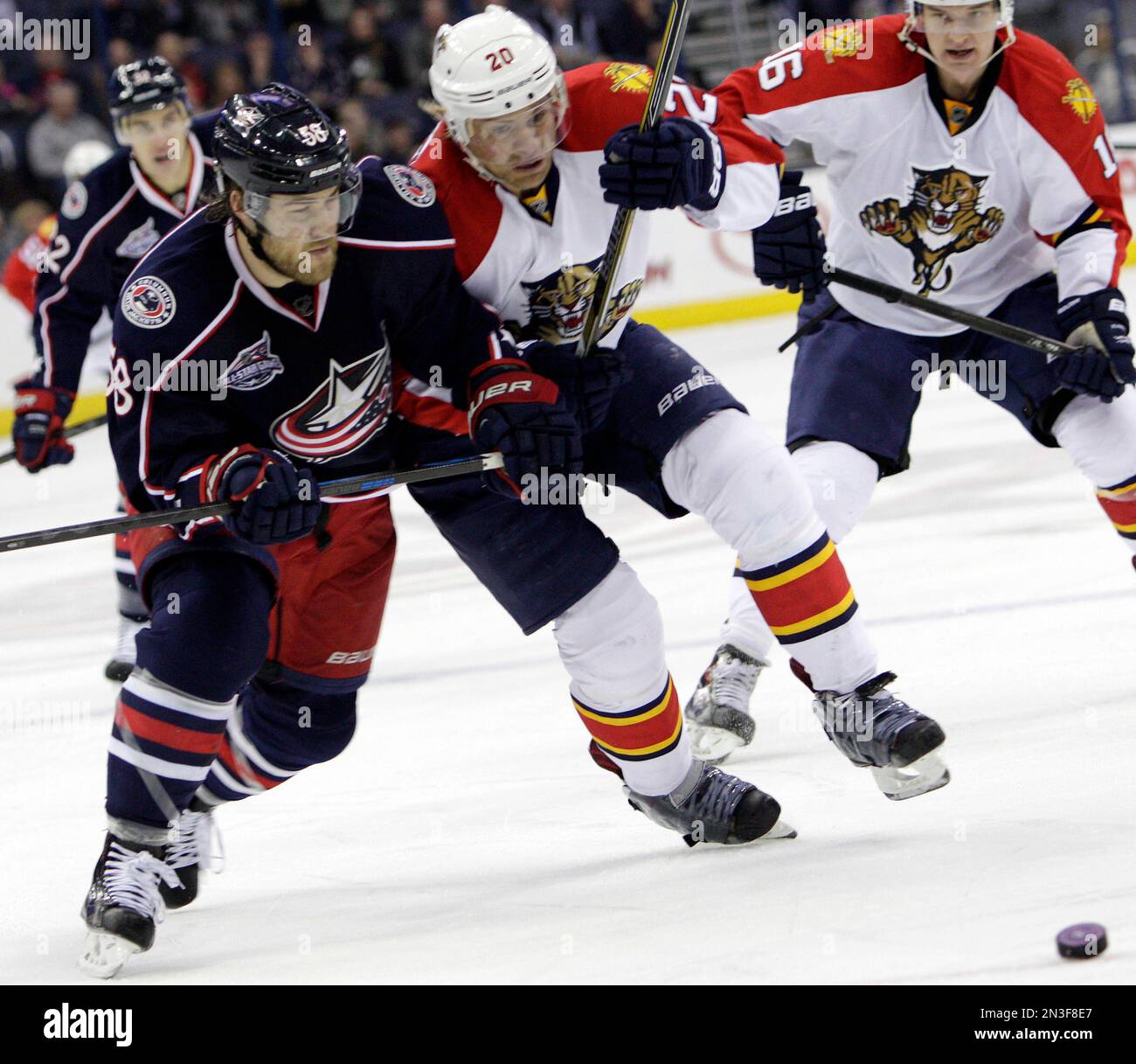 Columbus Blue Jackets' David Savard, left, and Florida Panthers' Sean ...