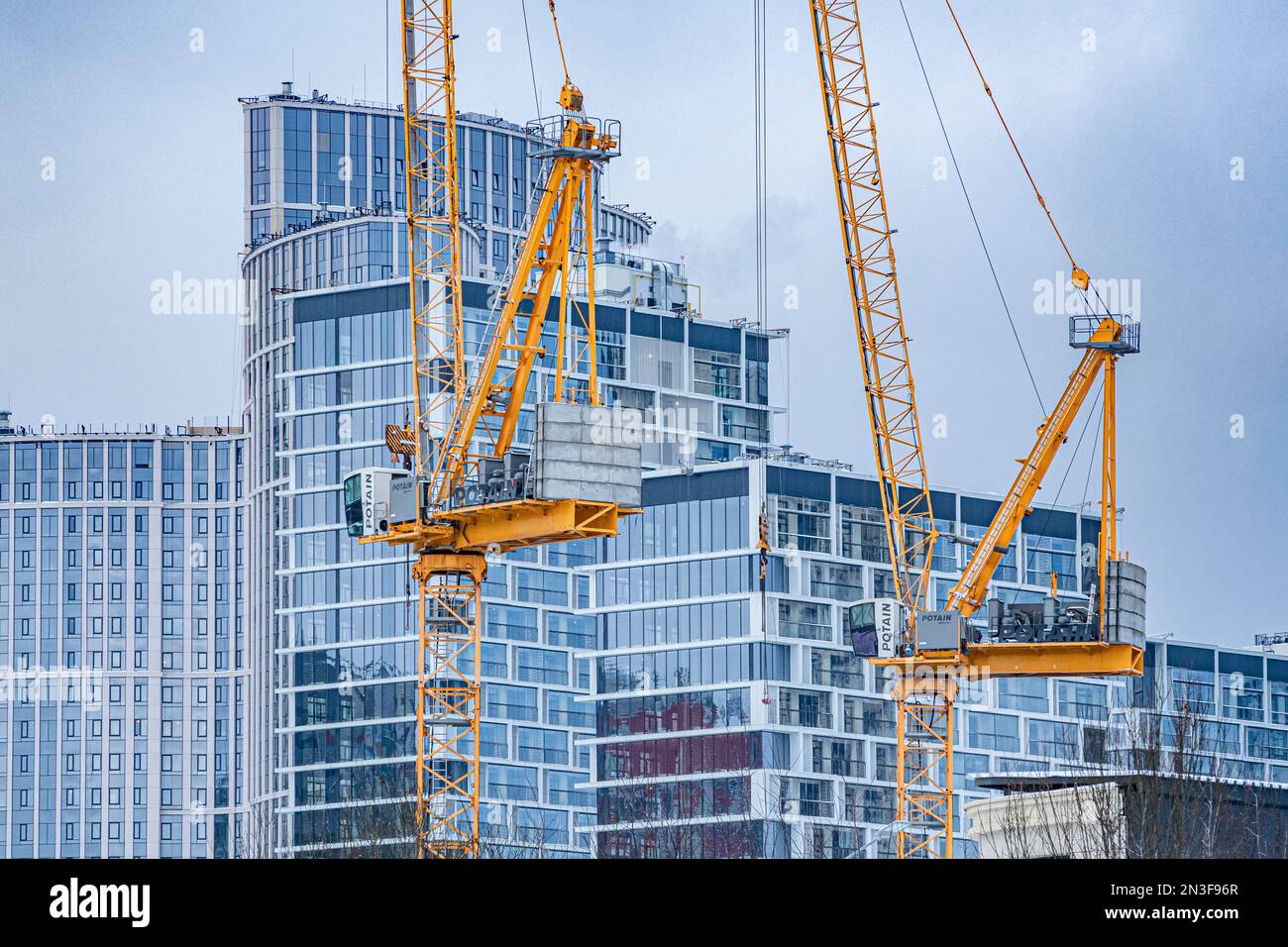 Russia, Moscow. Construction of new buildings Stock Photo - Alamy