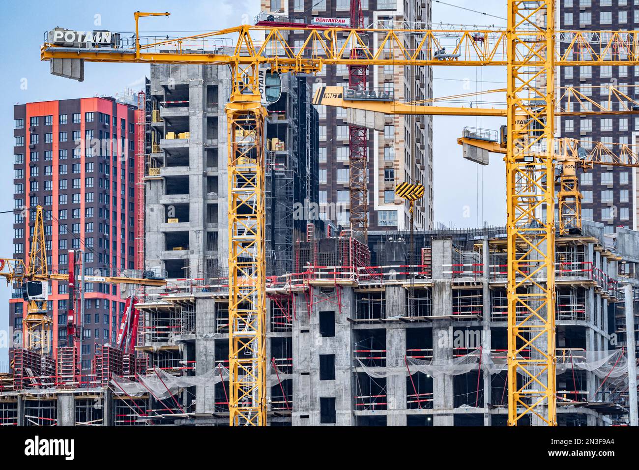 Russia, Moscow. Construction of new buildings Stock Photo - Alamy
