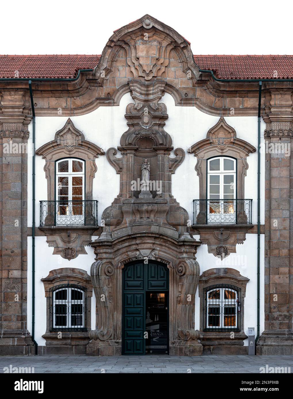 The Braga Town Hall historical building Stock Photo - Alamy
