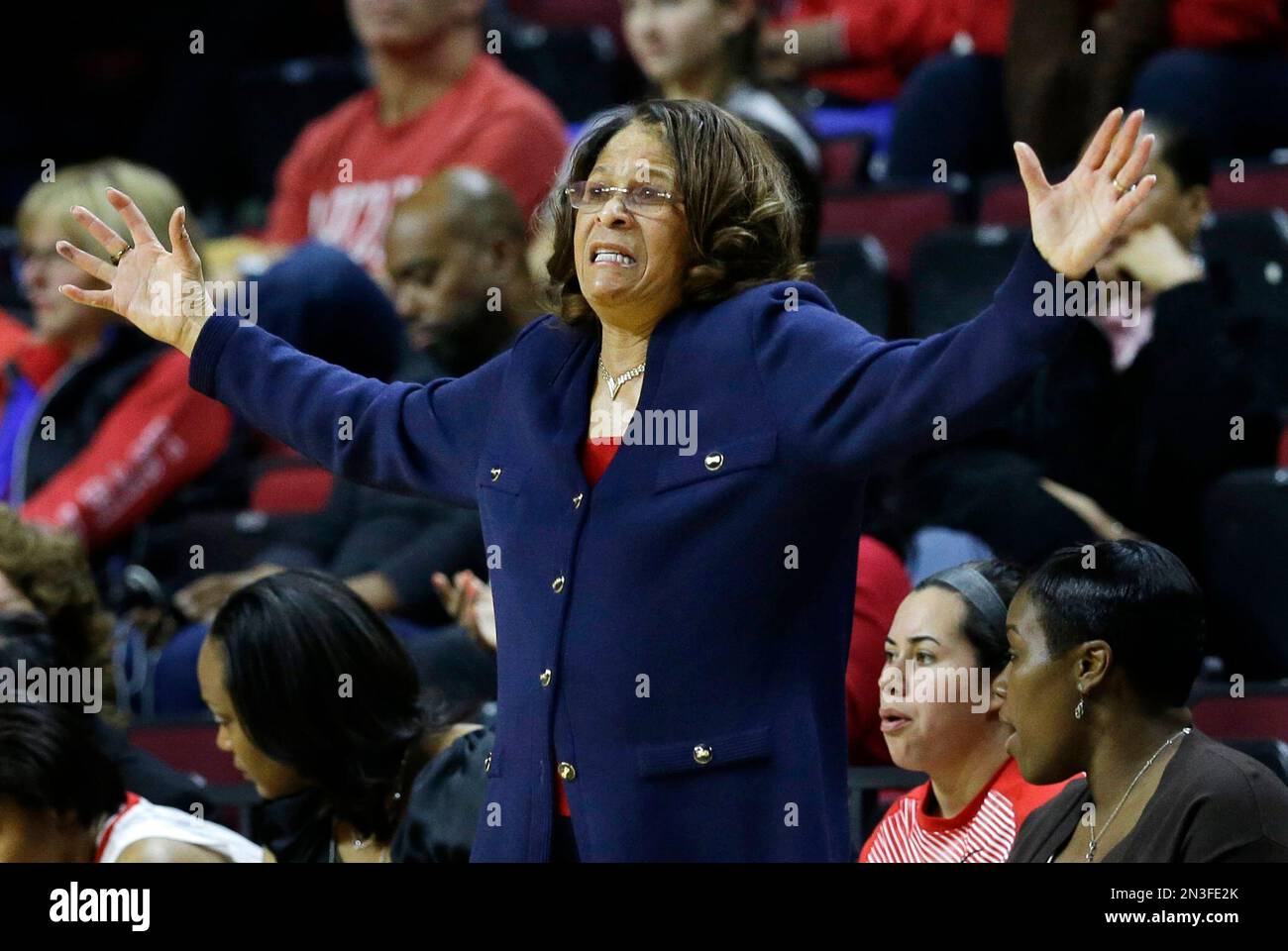 Rutgers head coach C. Vivian Stringer reacts to play during the second ...